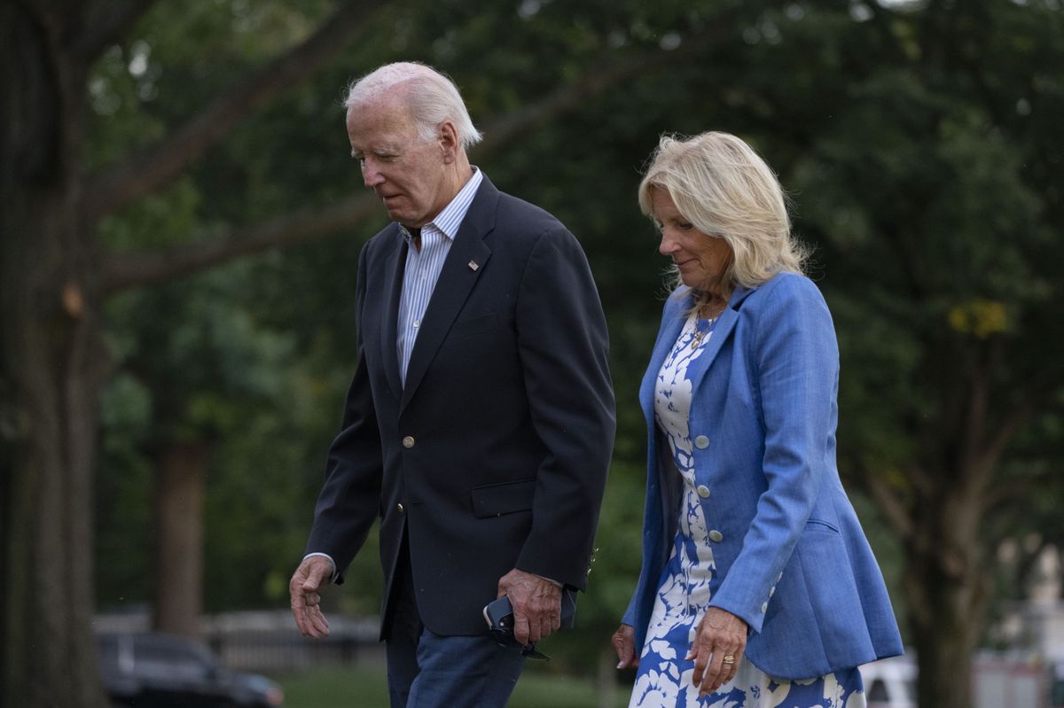 Corona-Infektion bei First Lady : Jill Biden wurde positiv getestet ...