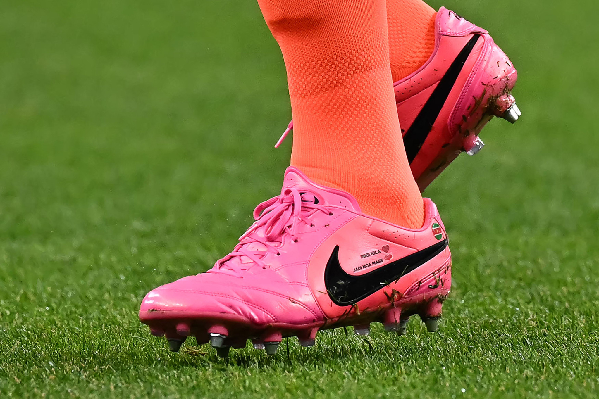 WM 2026: Warum 70 Prozent der Spieler pinke Schuhe tragen