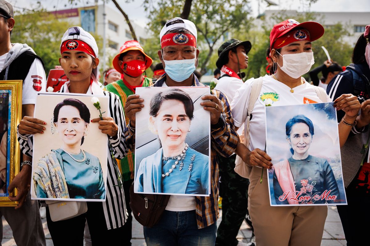 Lebenszeichen in Myanmar: Inhaftierte Friedens­nobelpreis­trägerin Suu ...
