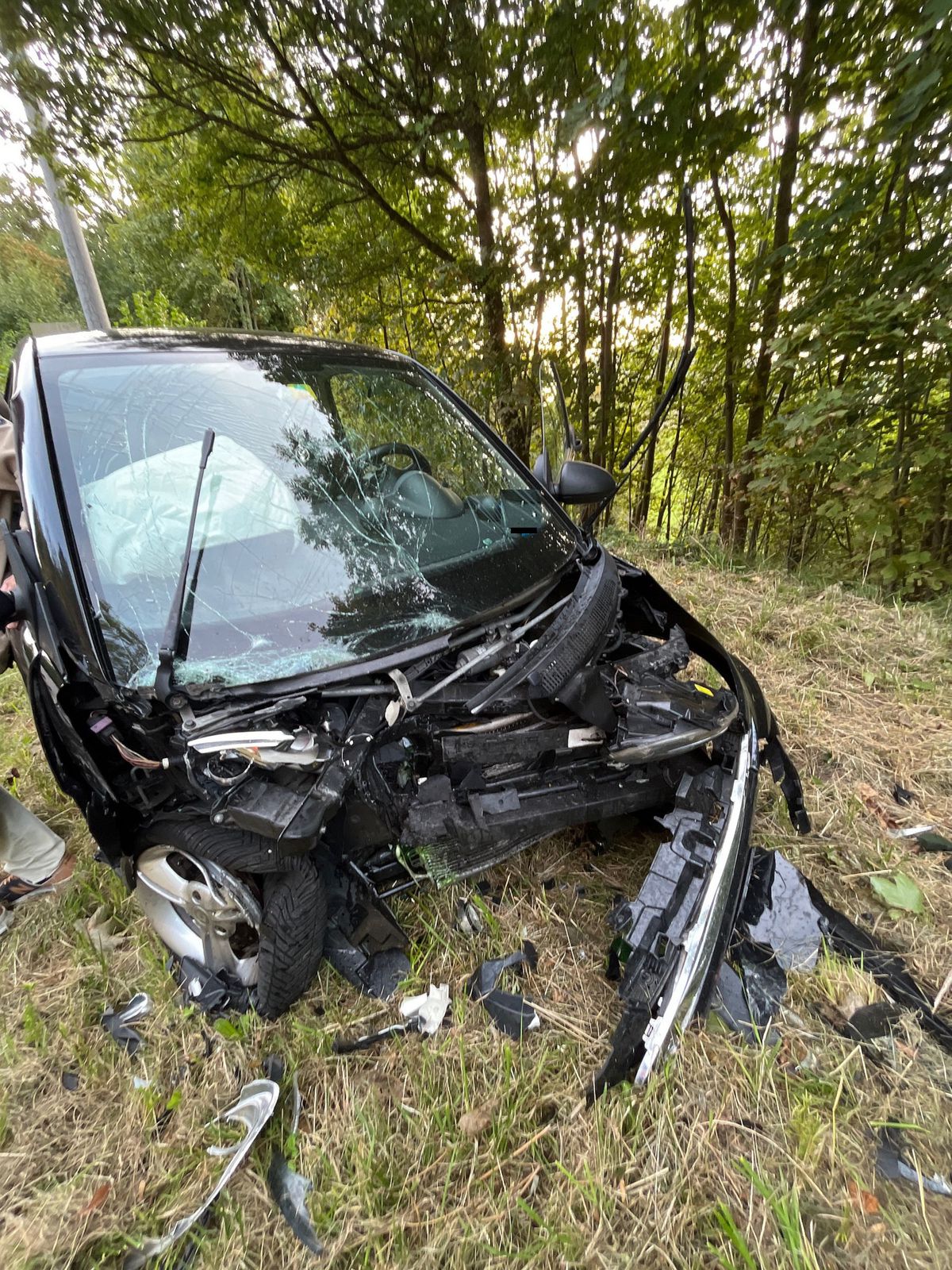 Unfall auf Unterer Hauensteinstrasse: Drei Schwerverletzte nach Frontalkollision | Basler Zeitung