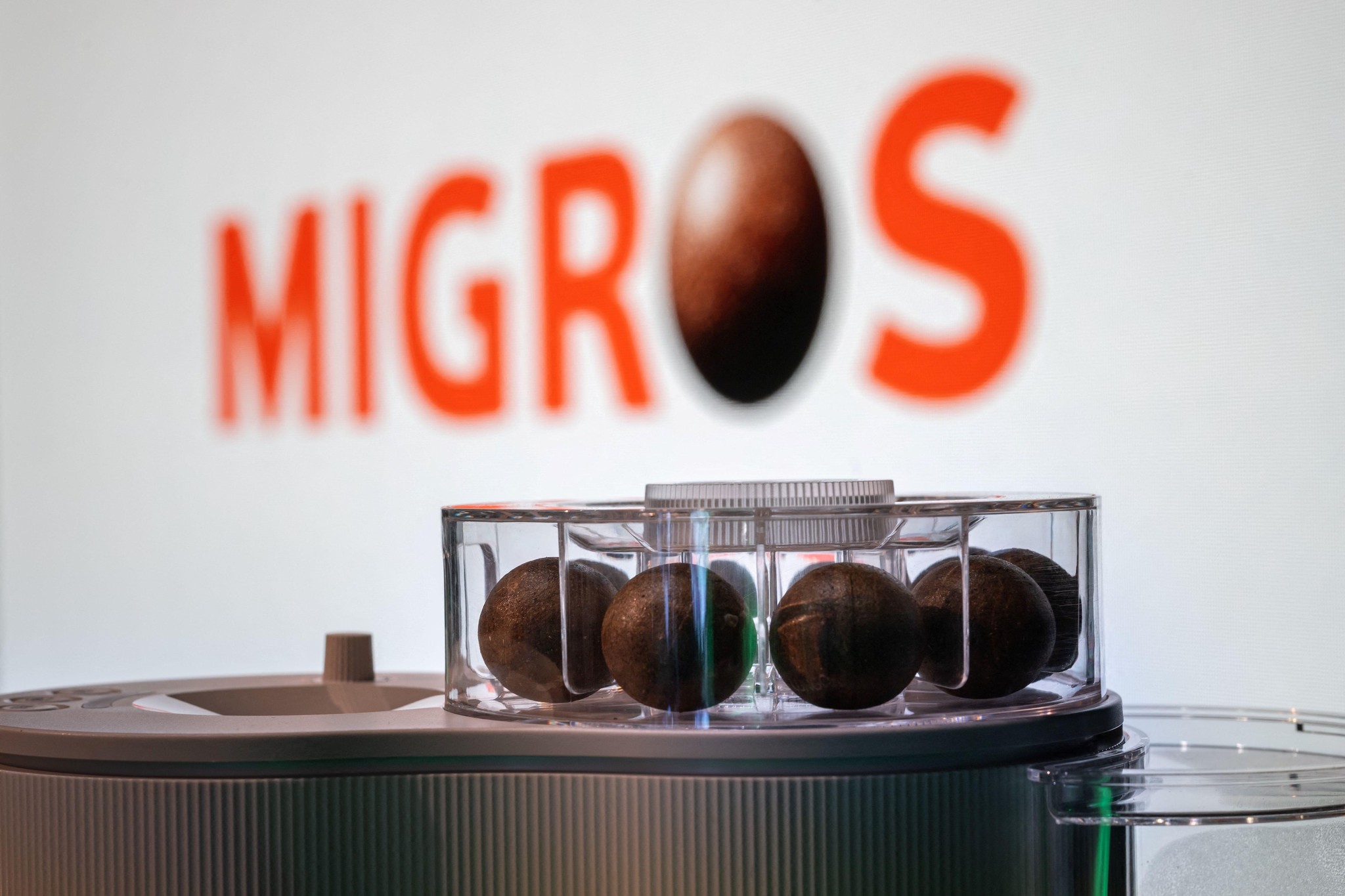 Durabilité: Migros invente la capsule de café 100% compostable | Bilan
