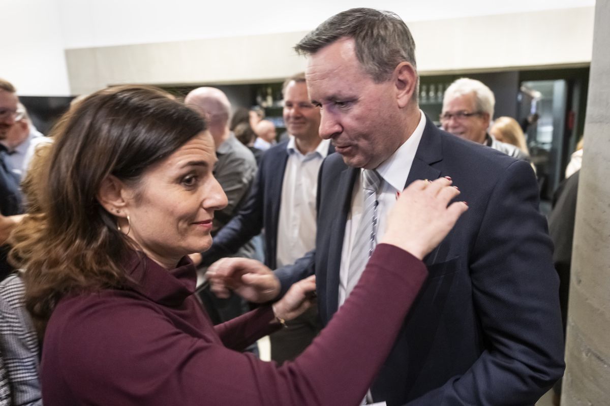 SP und SVP im Ständerat: Flavia Wasserfallen und Werner Salzmann still ...