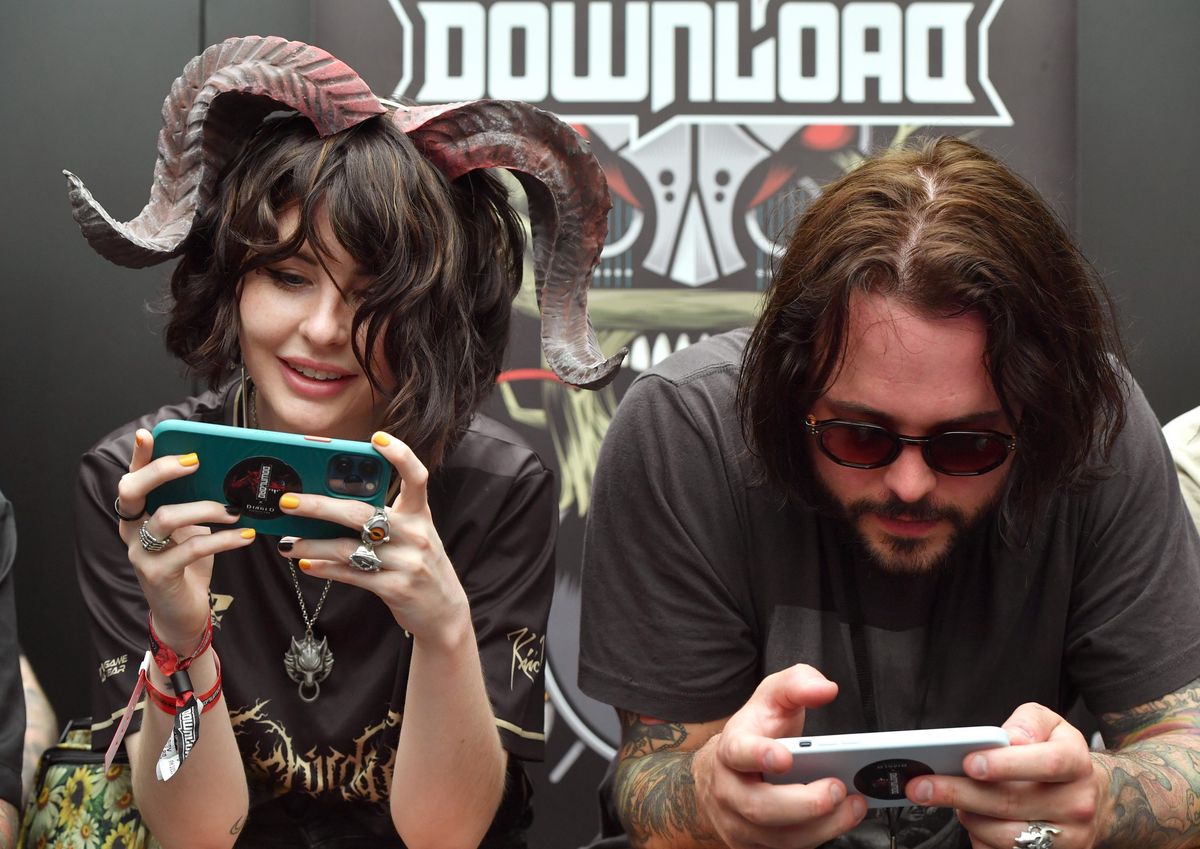 Das digitale neue Jahr: Die Tech-Riesen müssen beweisen, dass sie es ...