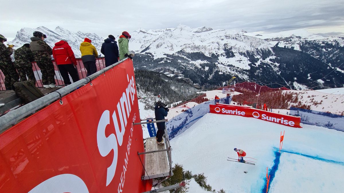 Vor den 93. Lauberhornrennen: Spektakulärer Blick auf die Skihelden ...