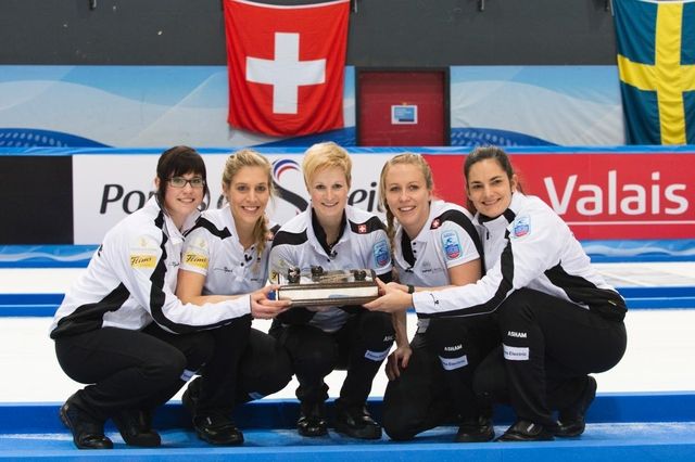 CURLING: Les Suissesses sacrées face aux jolies poupées russes - Le Matin