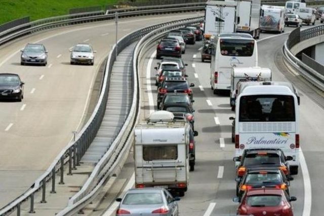 Trafic routier – Les bouchons débarquent avec les vacances vendredi ...