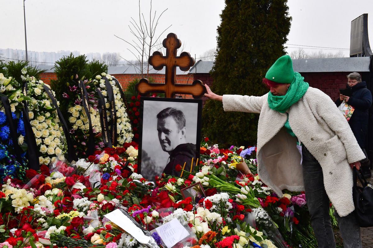 Navalny: Les parents de l’opposant russe remercient la foule