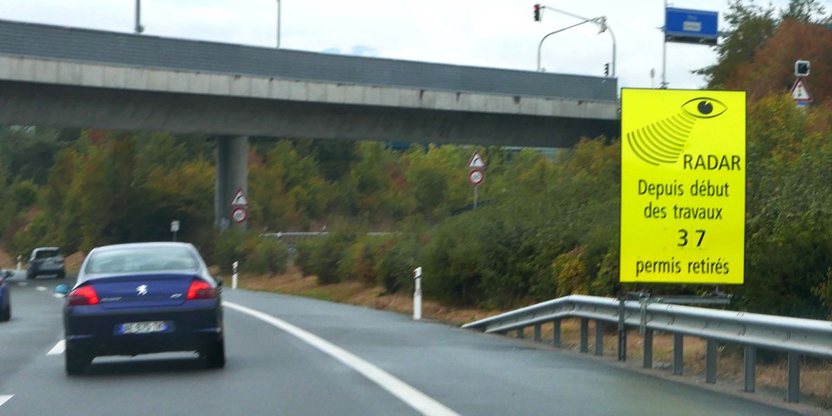 Vaud: les panneaux de chantiers gonflent les retraits de permis | 24 heures