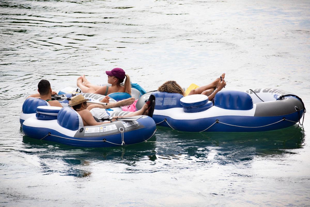 Gummiboote auf der Limmat: Wie Zürich mit dem Böötle-Abfall umgeht ...